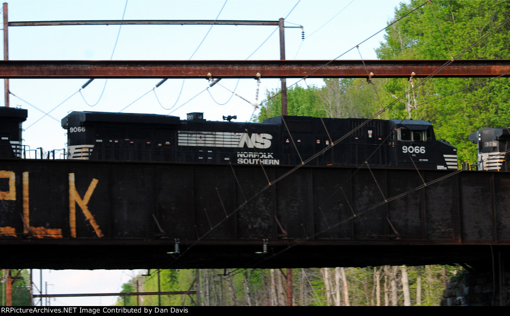 NS C40-9W 9066 on 14G